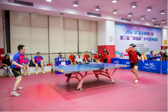 用乒乓之火点亮春天 第三届 网易杯 乒乓球争霸赛在穗点燃战火 深圳新闻网